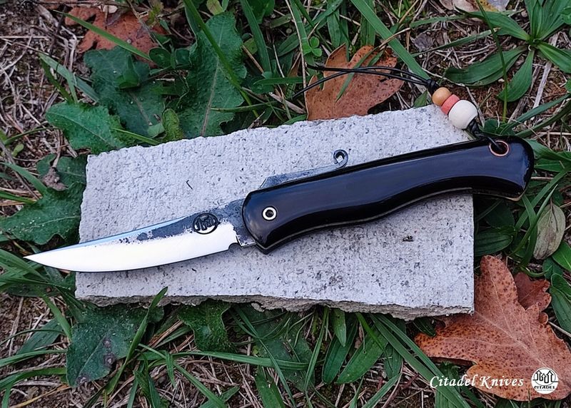Citadel "Trey Sneng Smooth"- Friction Folding Knife. - DepDep